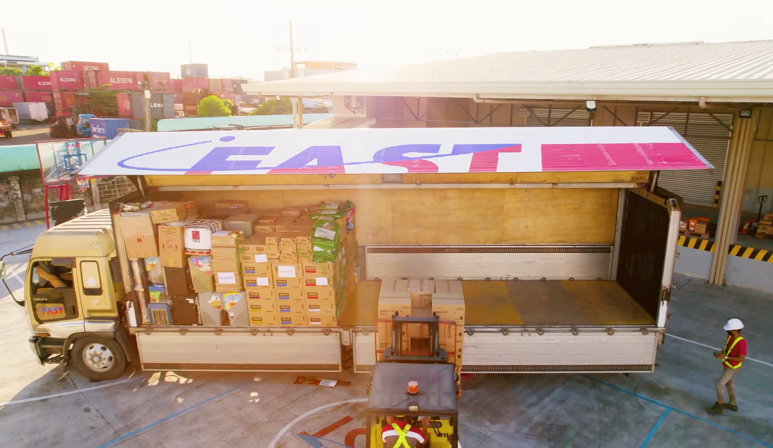 FTL vs LTL - Choosing the Right Truckload for Your Business - FAST ...